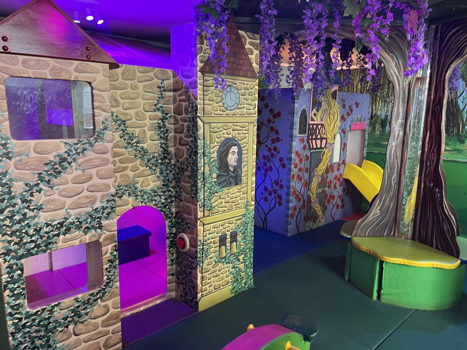 Explore : Fairytale Farm